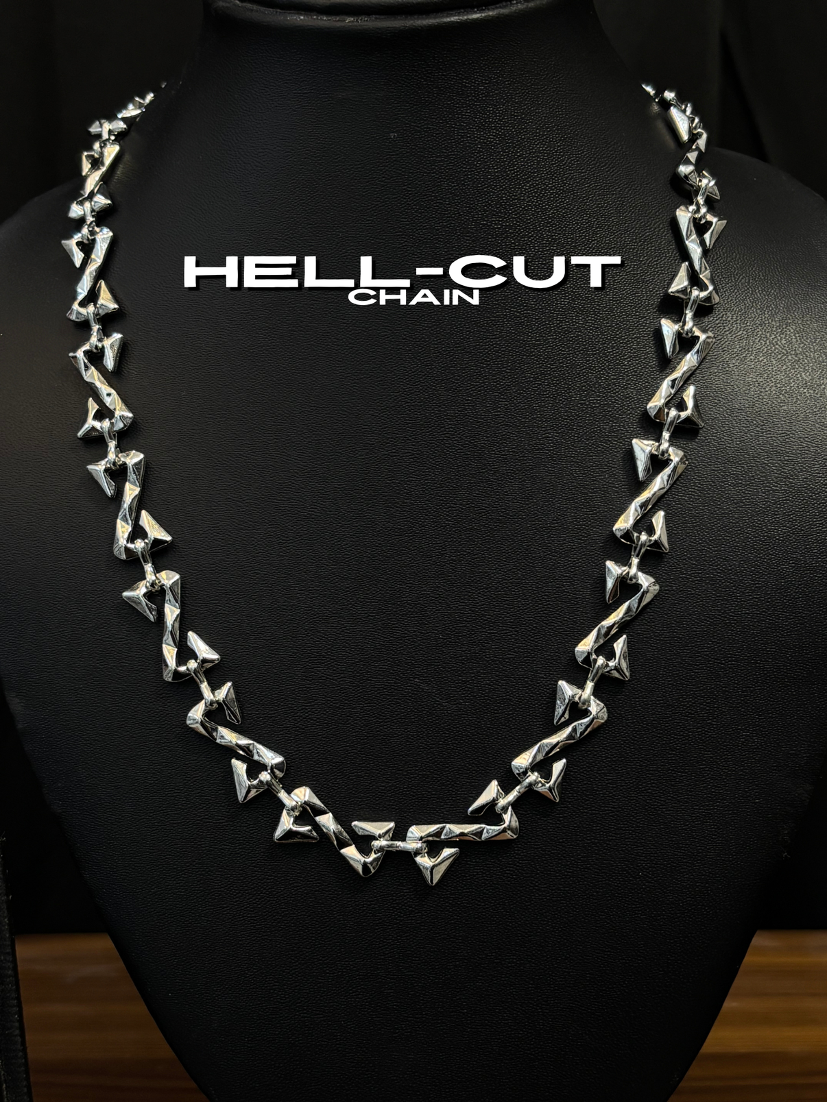 Hell-Cut Chain – MidnightGothic